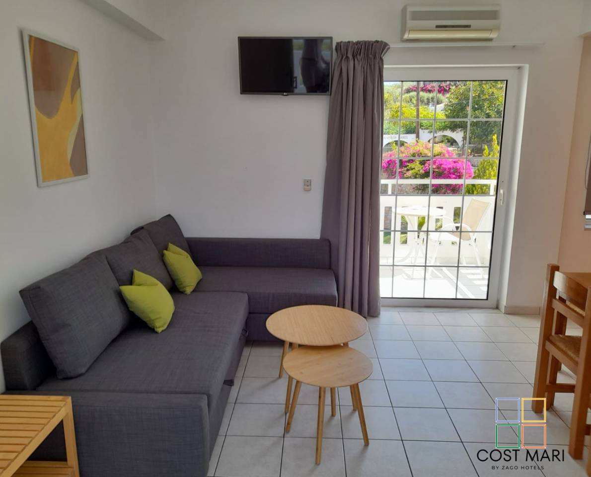 Deluxe Family Room - Cost Mari Hotel